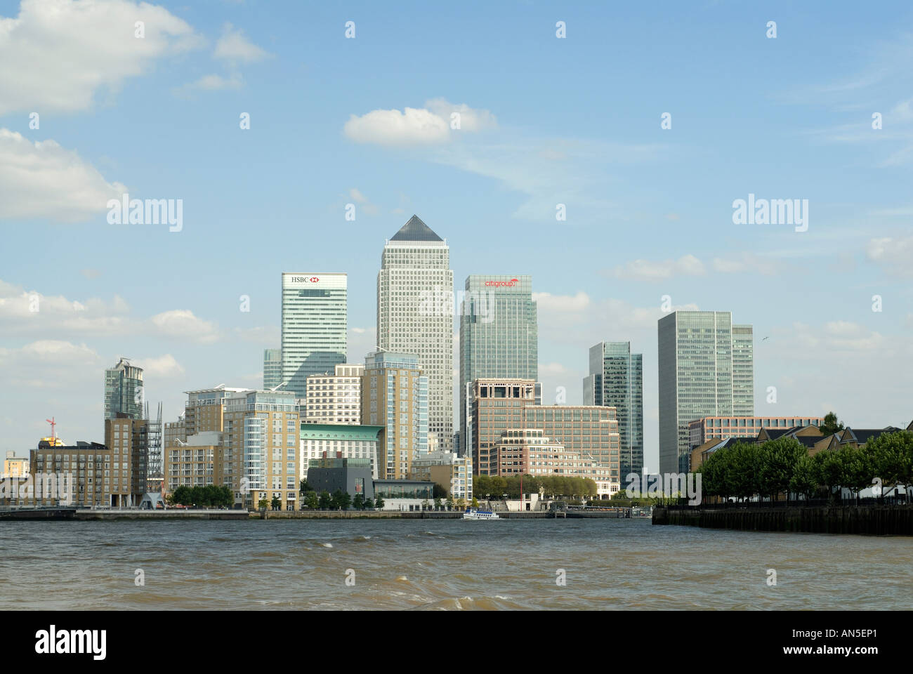 Canary Wharf viewed from the River Stock Photo - Alamy