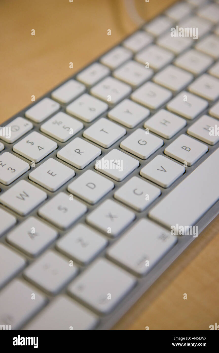 Apple Aluminum Keyboard Stock Photo - Alamy