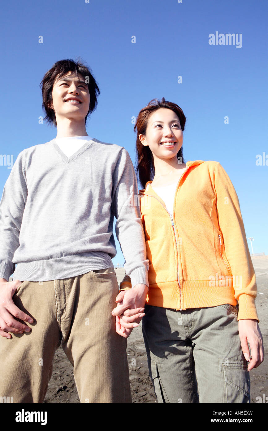 Japanese couple in Enoshima Stock Photo - Alamy