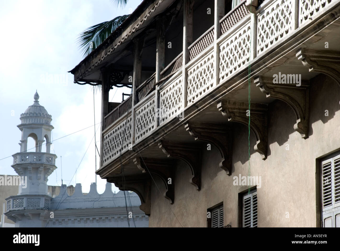Mosque street dar es salaam hi-res stock photography and images - Alamy