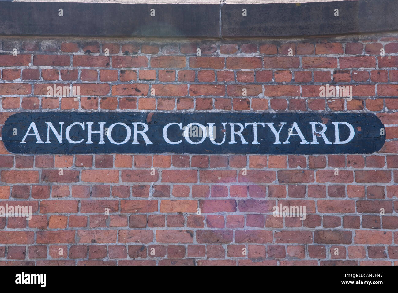 Anchor courtyard hi-res stock photography and images - Alamy