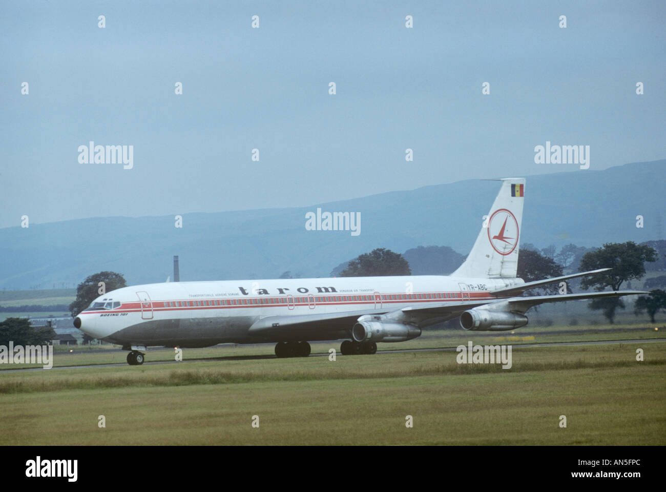 Boeing 707 Tarom airlines Glasgow Airport Scotland Stock Photo - Alamy