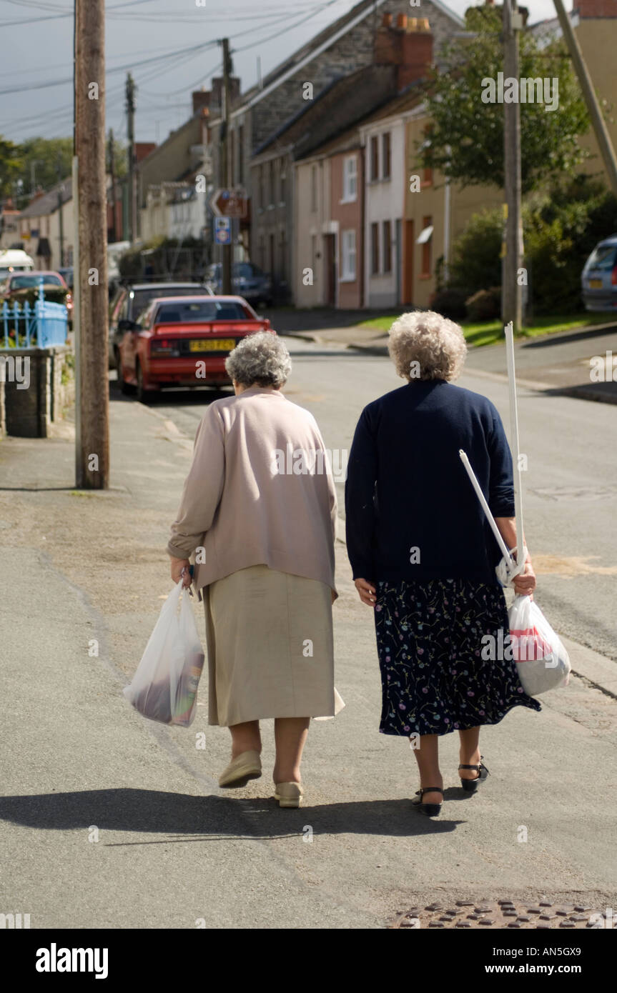 Welsh women hi-res stock photography and images - Alamy