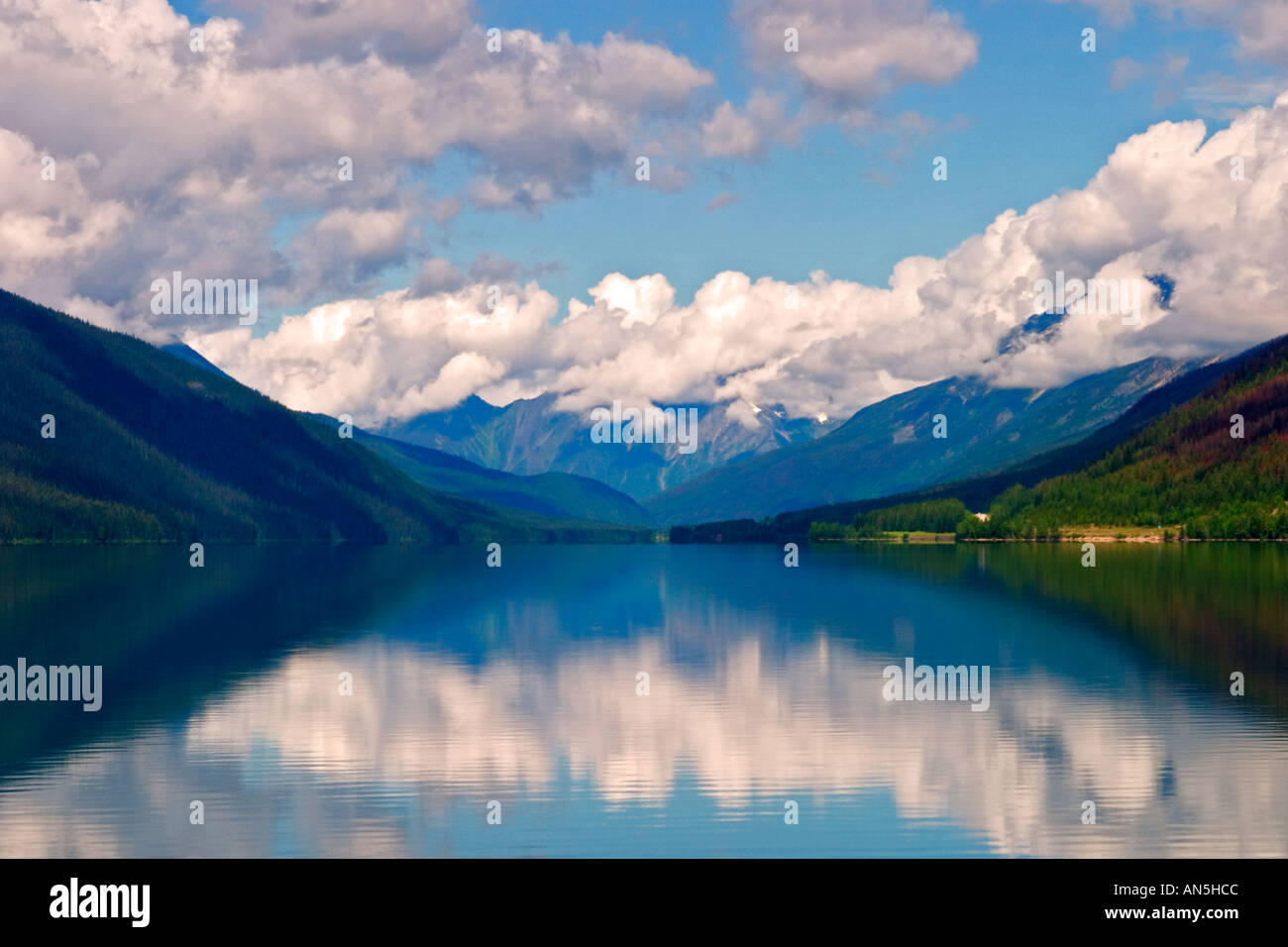 George mountain hi-res stock photography and images - Alamy