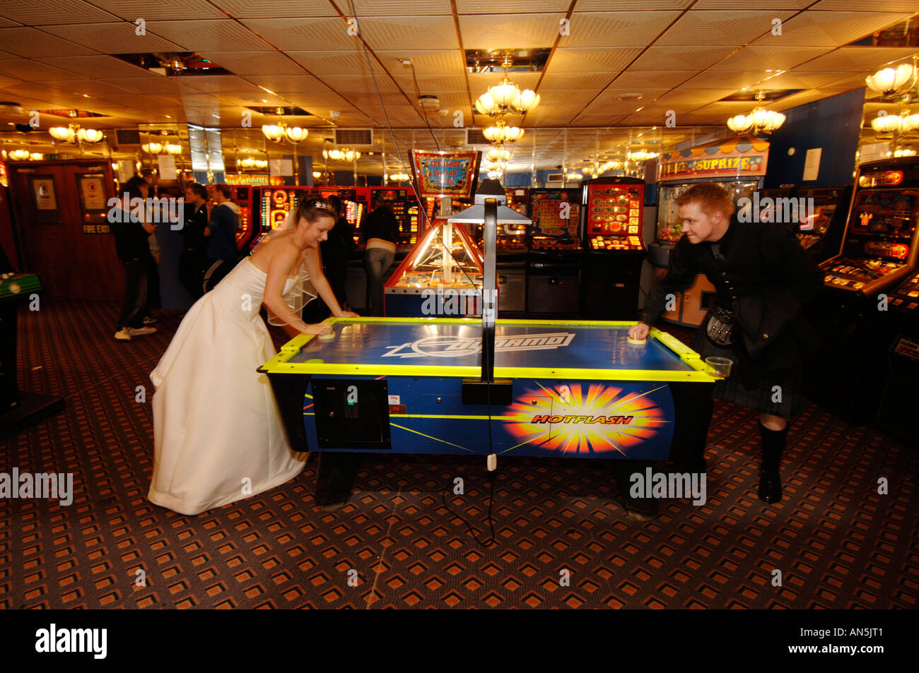 Aberystwyth amusement arcade hi-res stock photography and images - Alamy
