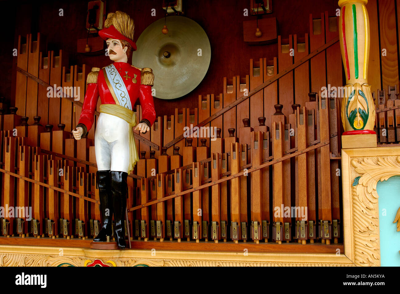 Steam organ hi-res stock photography and images - Alamy