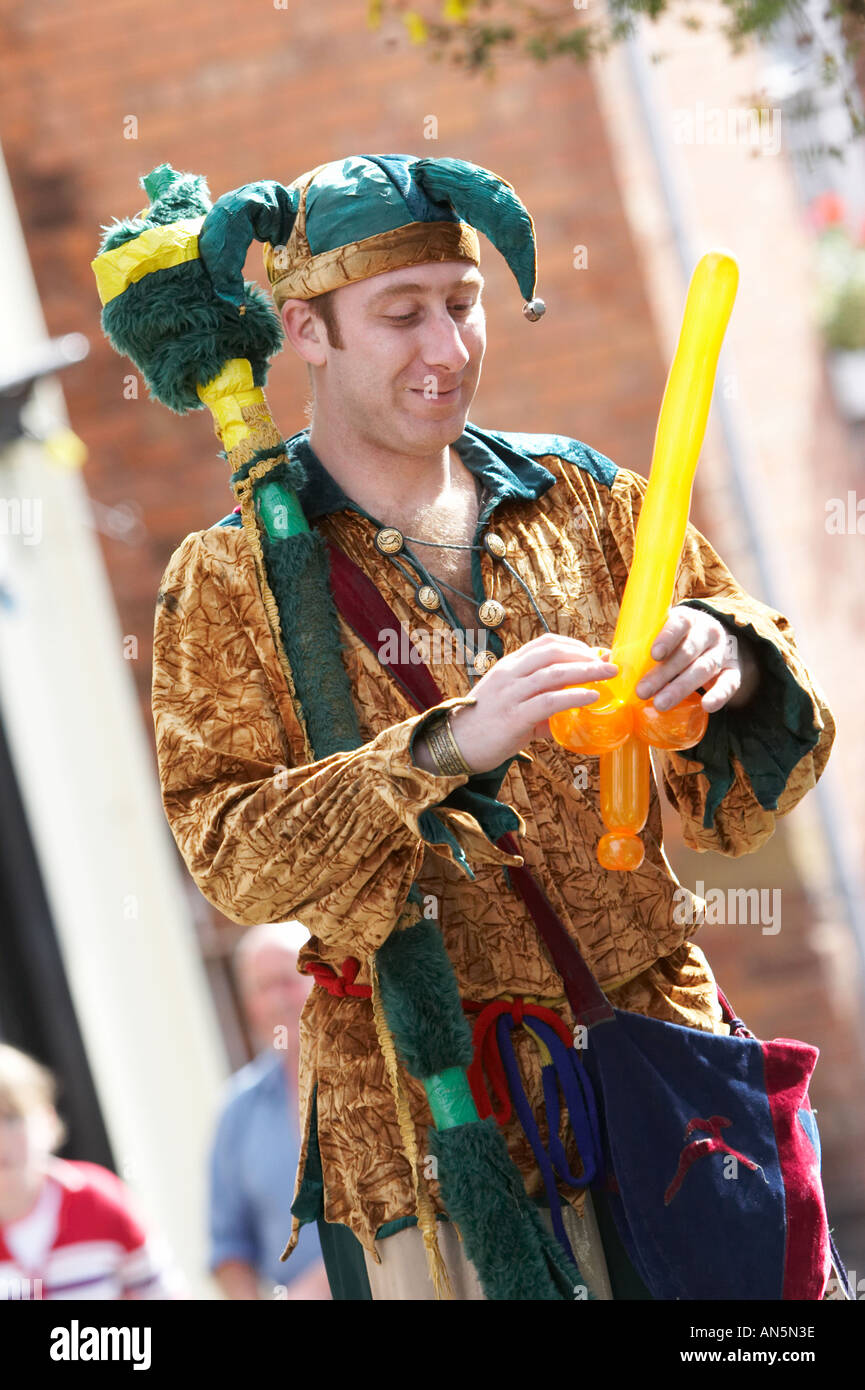 Jester on Stilts Bishops Castle Autumn Fair Stock Photo - Alamy
