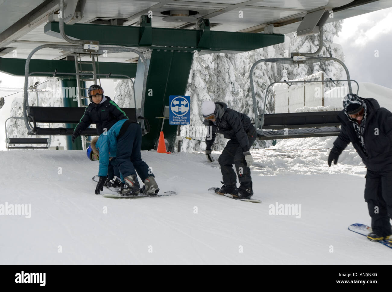 Chairlift vancouver hi-res stock photography and images - Alamy