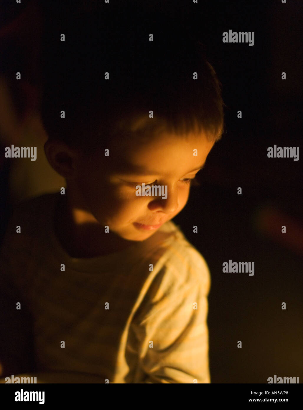 Candlelight portrait hi-res stock photography and images - Alamy