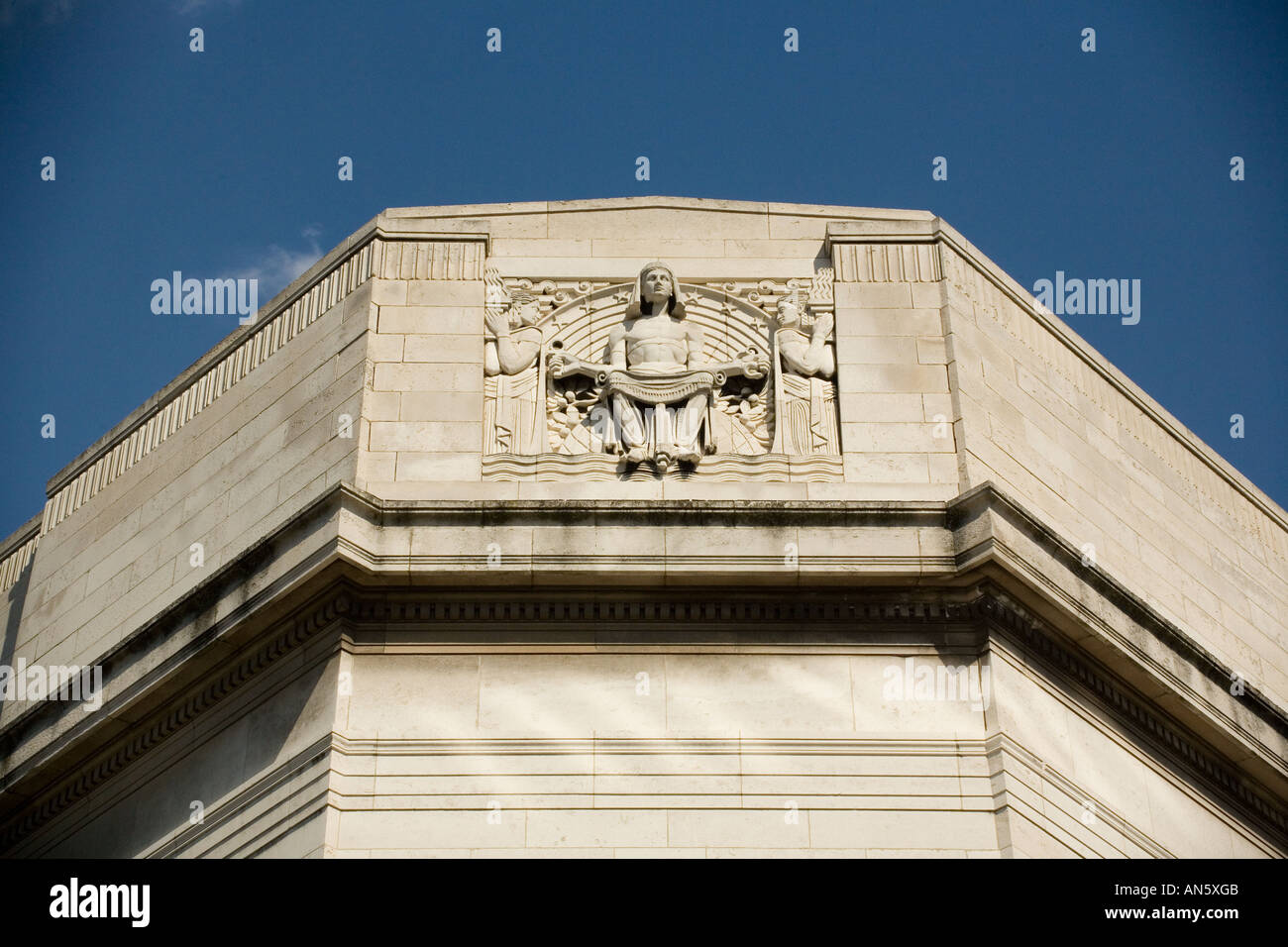 Sheffield library building hi-res stock photography and images - Alamy
