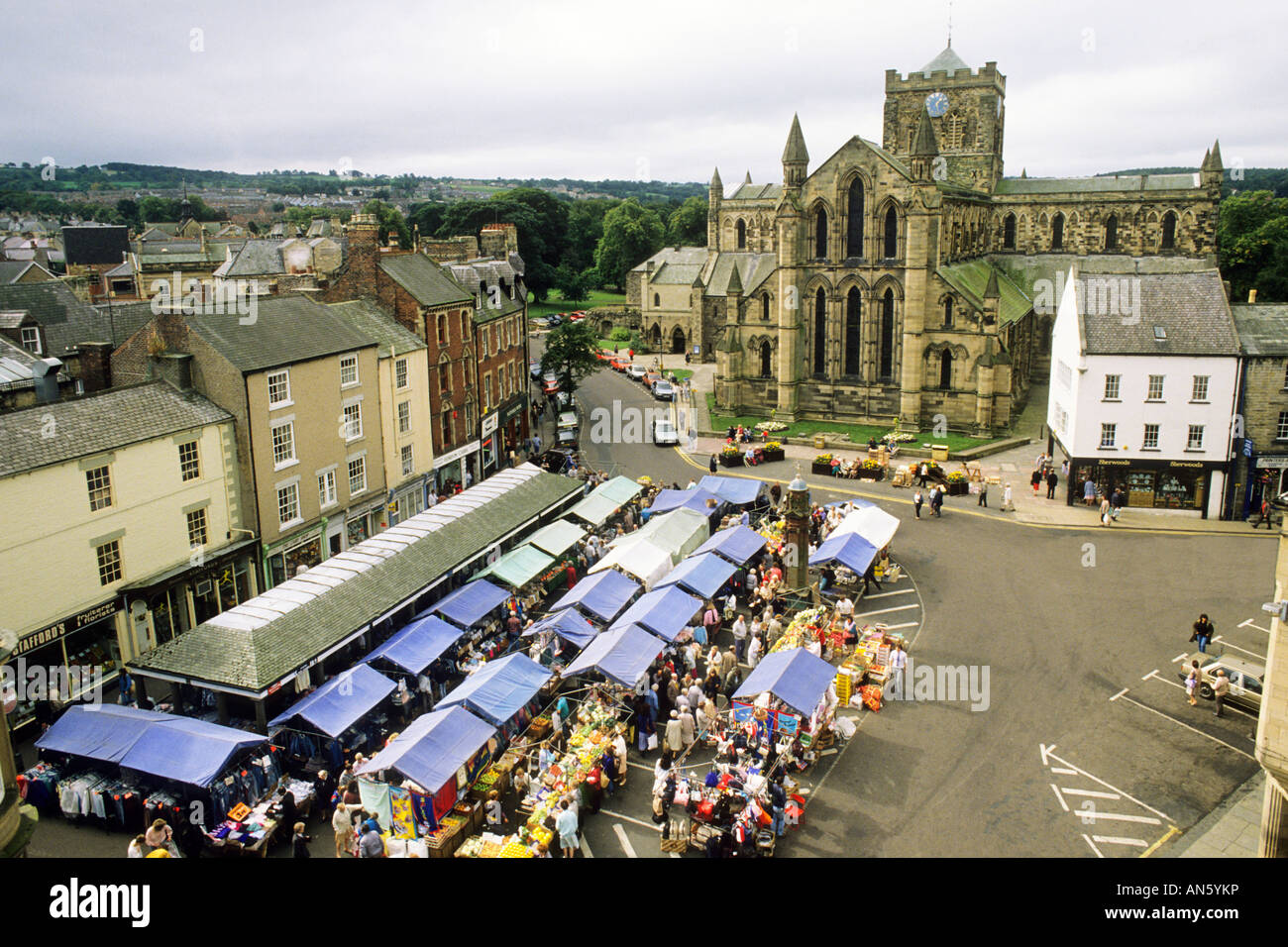 Hexham abbey church hi-res stock photography and images - Alamy