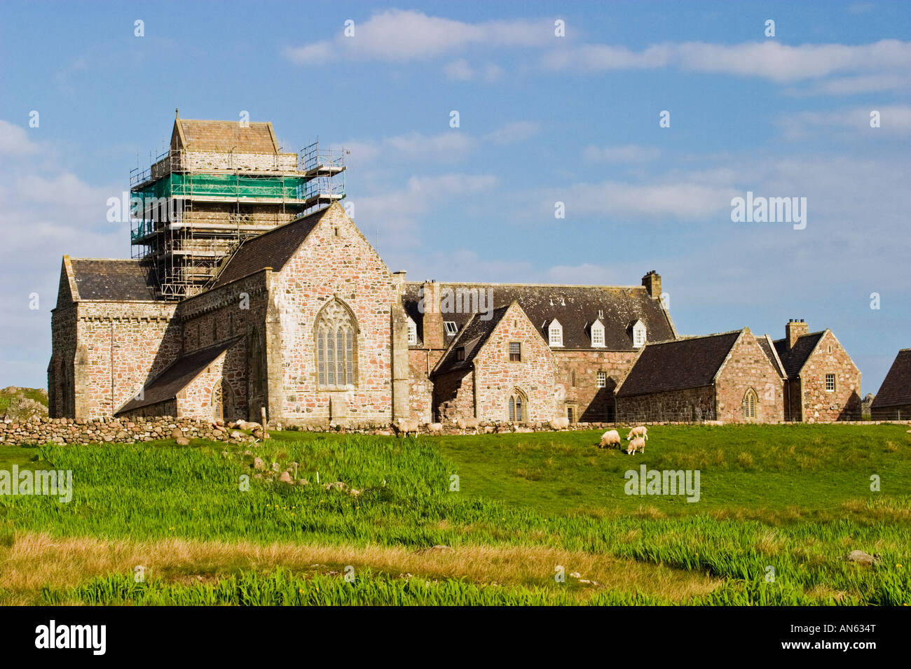 Iona monastery historical hi-res stock photography and images - Alamy