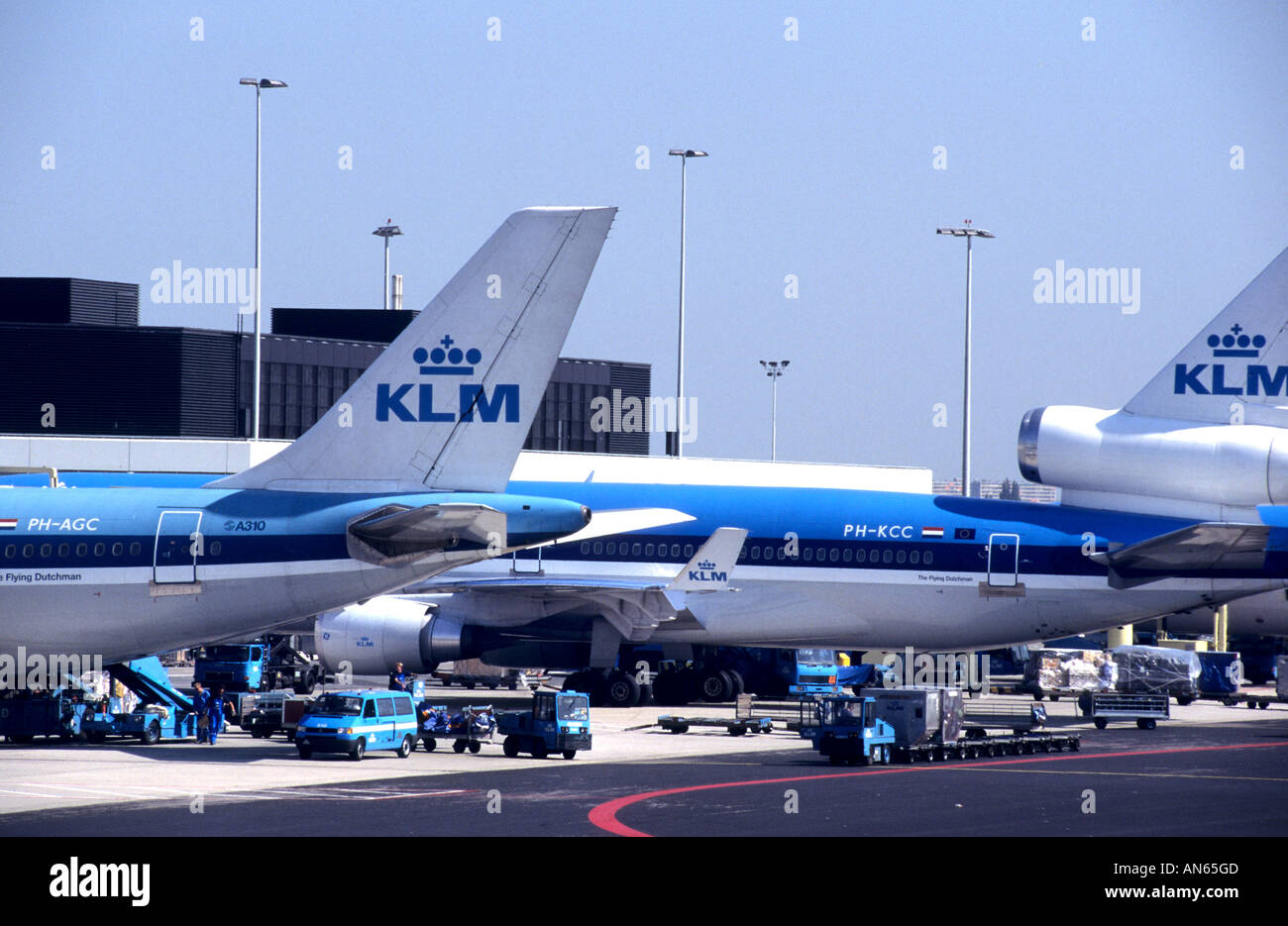 Klm van hi-res stock photography and images - Alamy