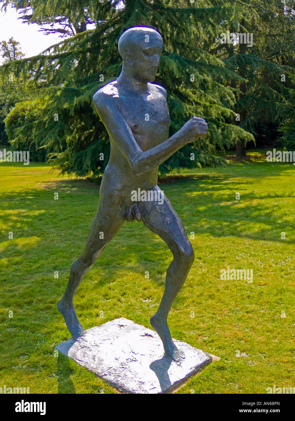 The running man sculpture hi-res stock photography and images - Alamy