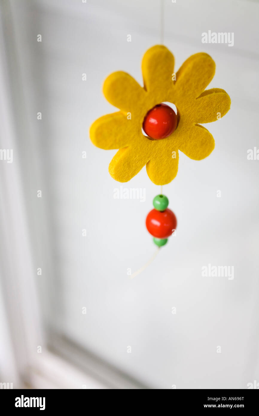 Yellow dangling flowers hi-res stock photography and images - Alamy