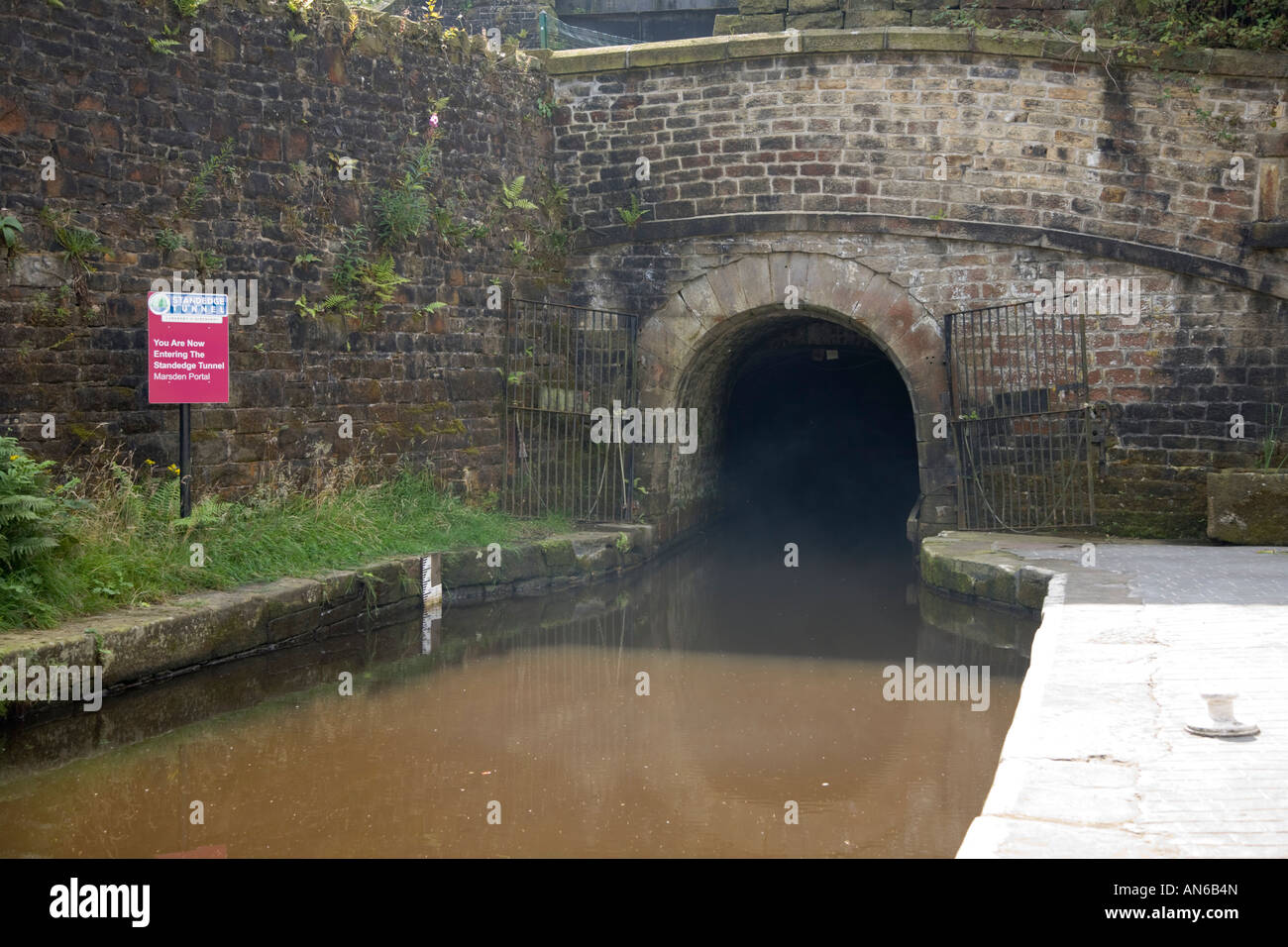 Marsden and its canal hi-res stock photography and images - Alamy