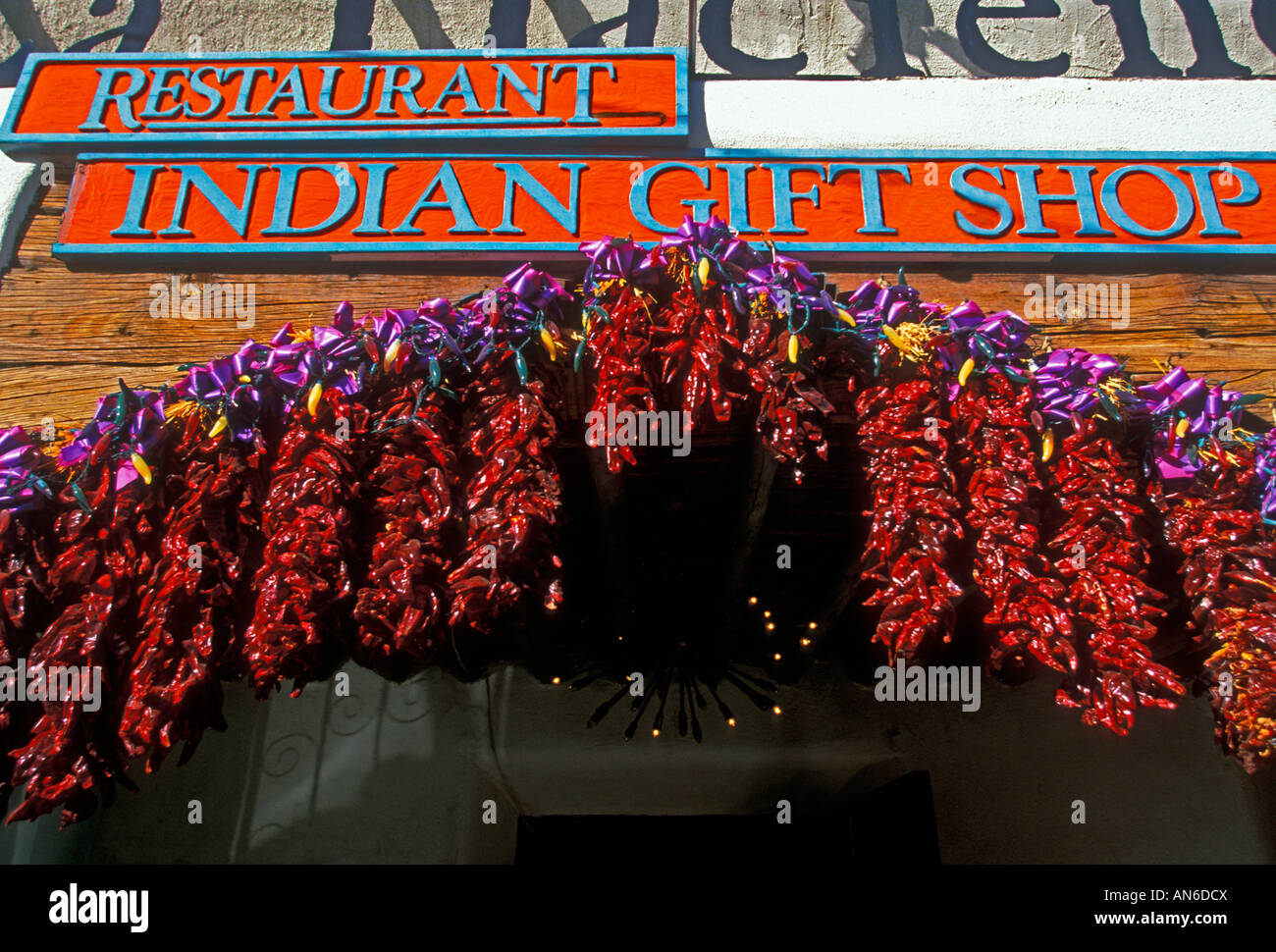 Native american gift shop hi-res stock photography and images - Alamy