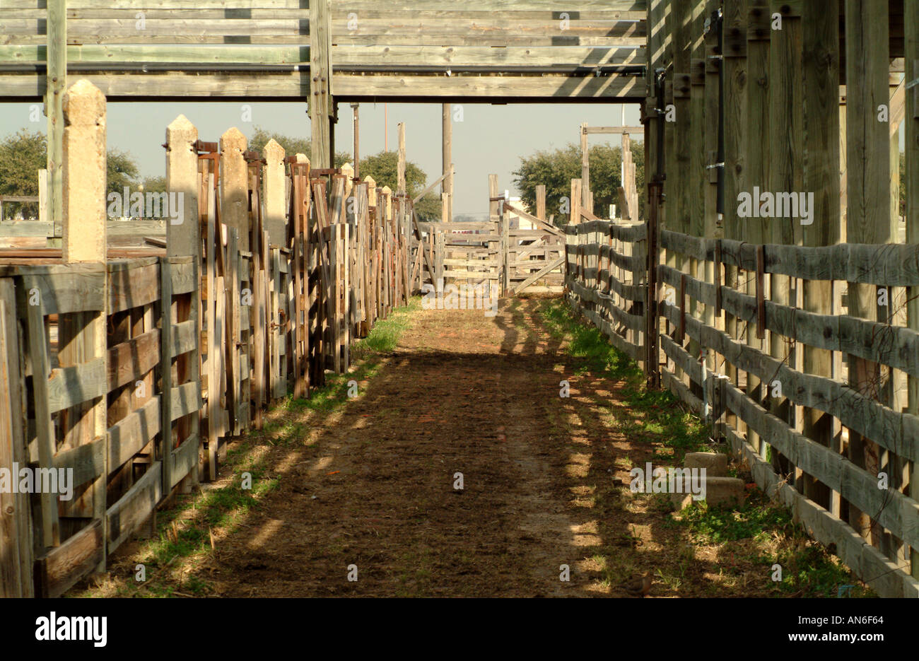 Old post corral hi-res stock photography and images - Alamy