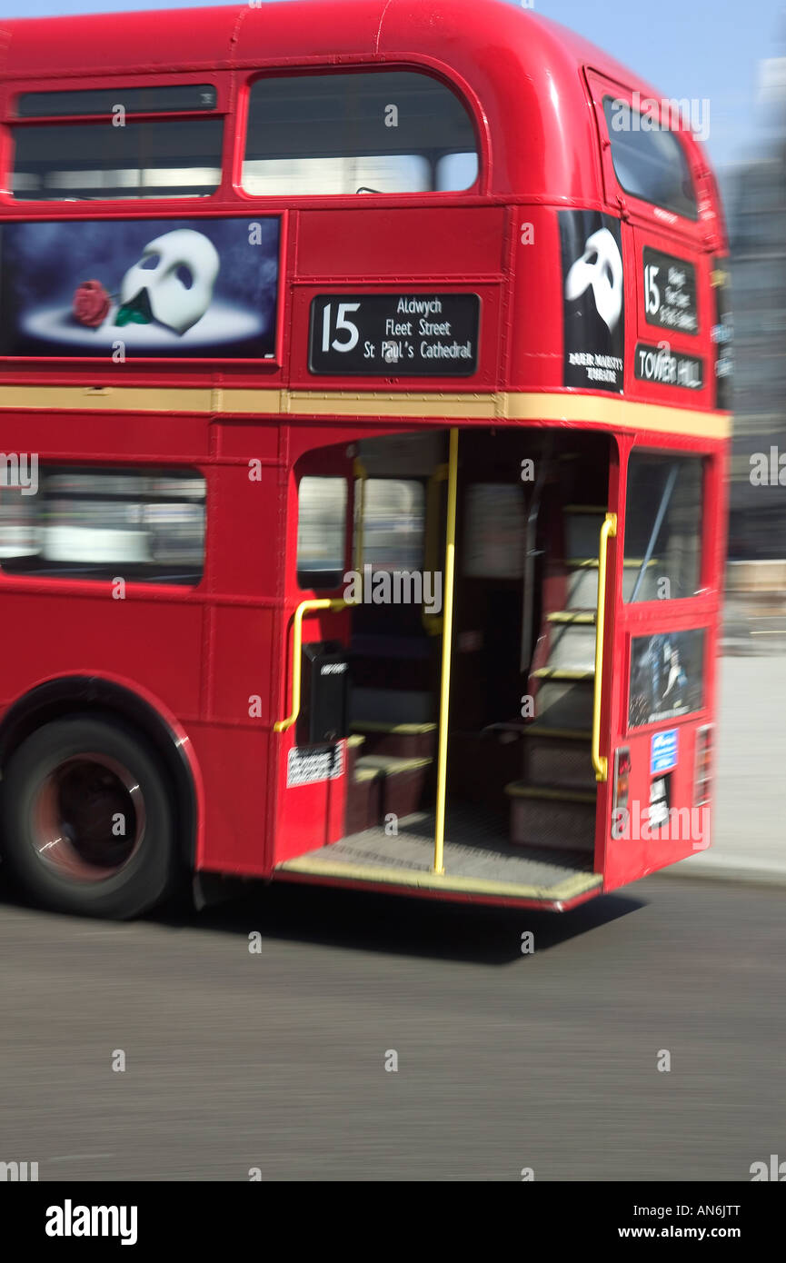 Routemaster bus hi-res stock photography and images - Alamy