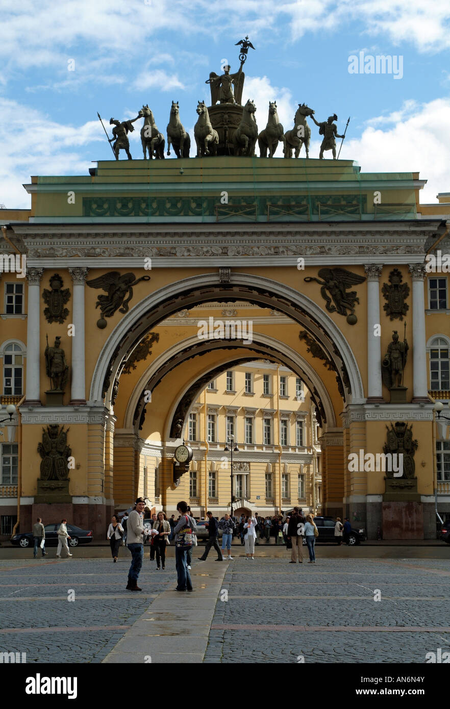 Rossi Arch General Staff Building St Petersburg Russia Sculpture of ...