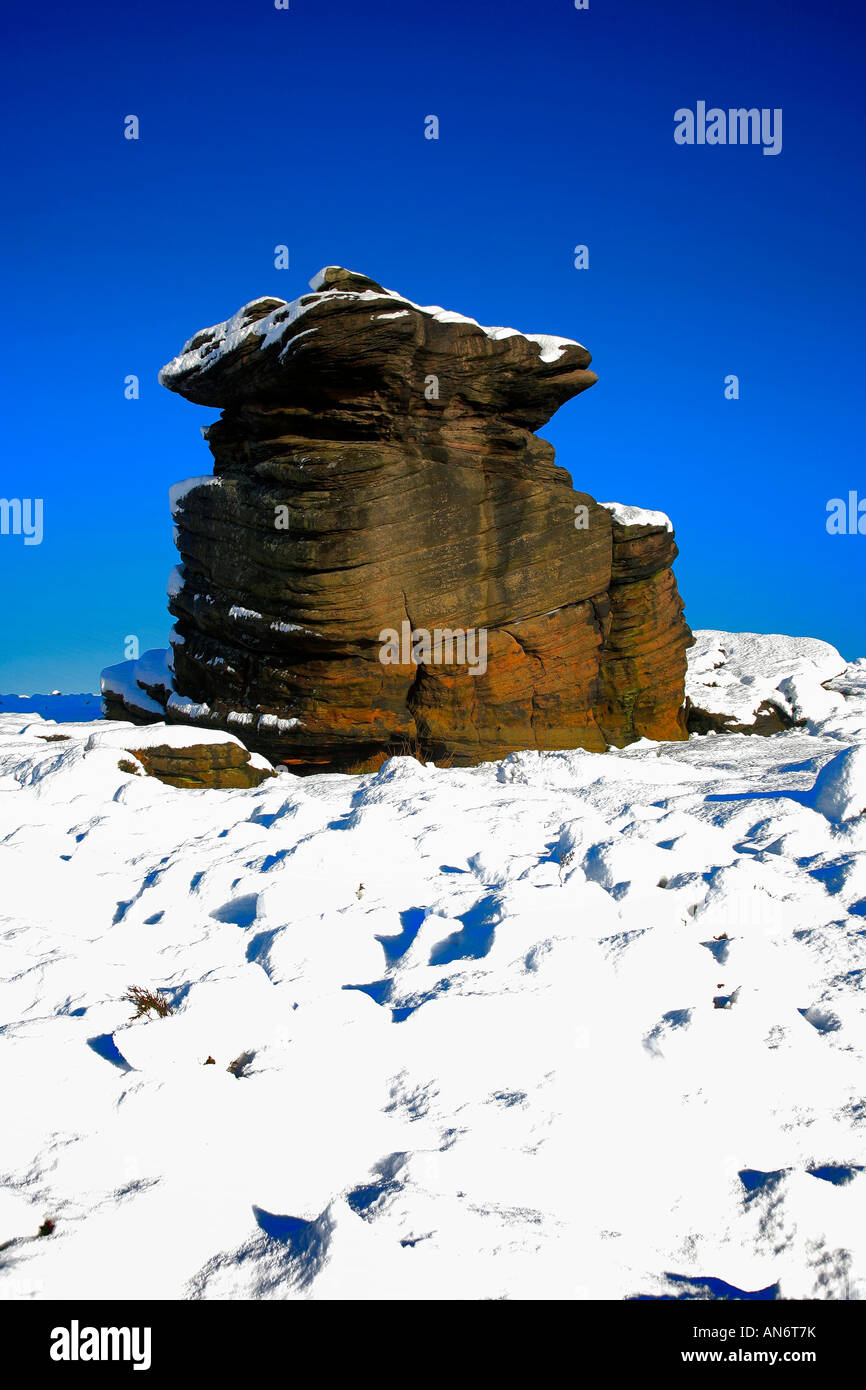 Mother Cap Gritstone Outcrop on Millstone edge near Hathersage Peak ...