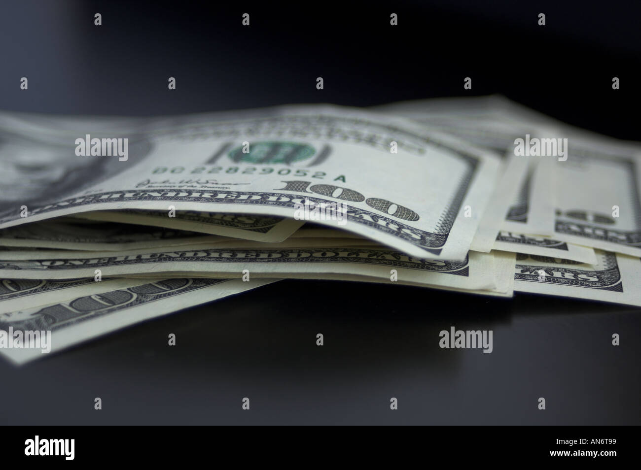 US dollar notes Stock Photo - Alamy