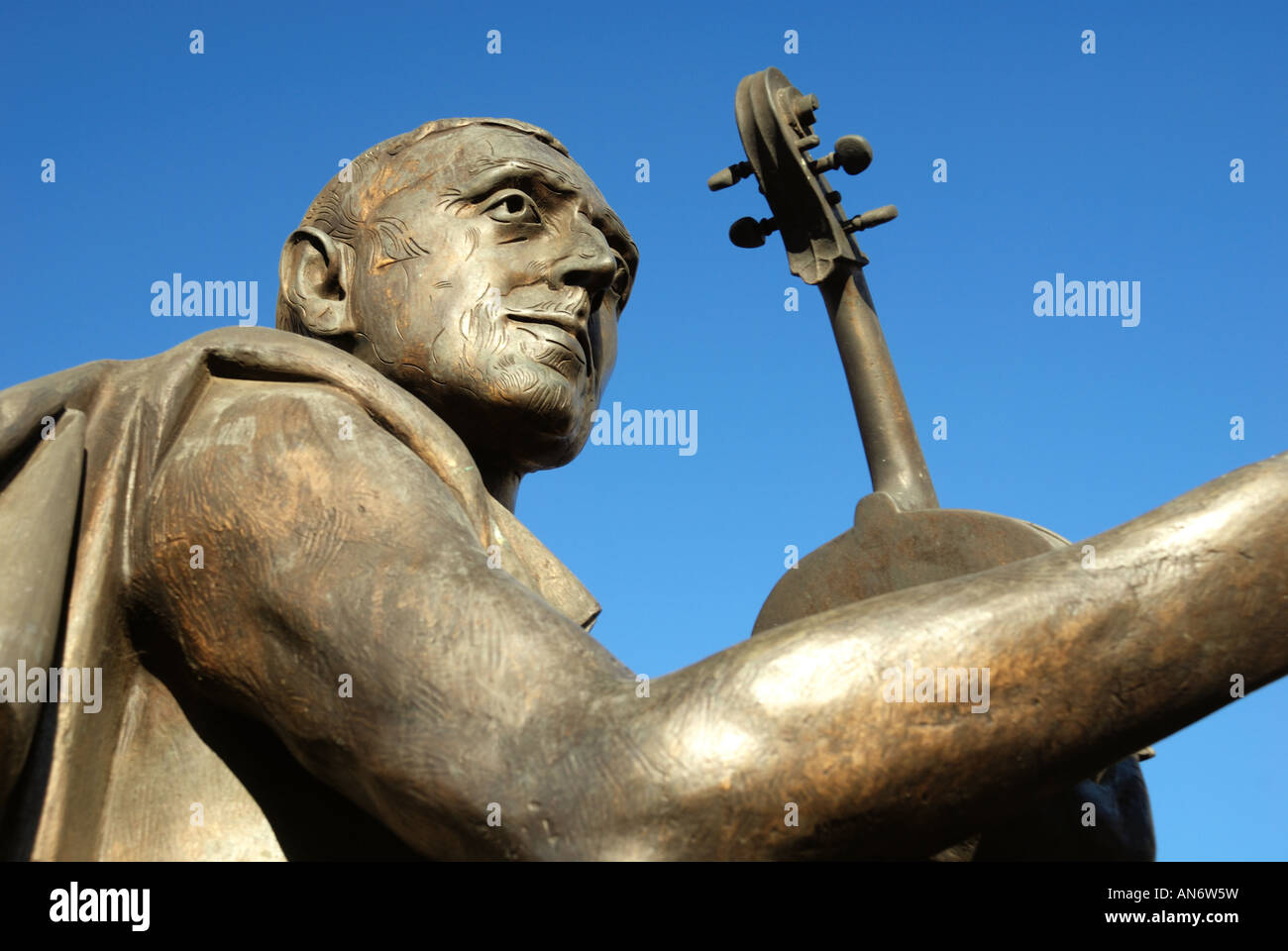 The Stradivari statue in Cremona, Italy Stock Photo - Alamy