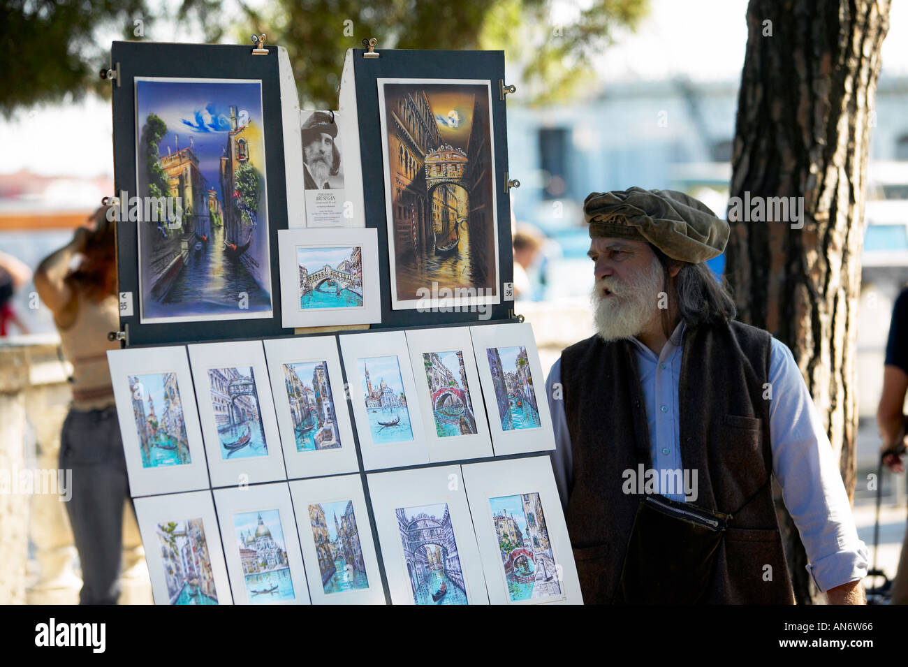 Artist in venice hi-res stock photography and images - Alamy