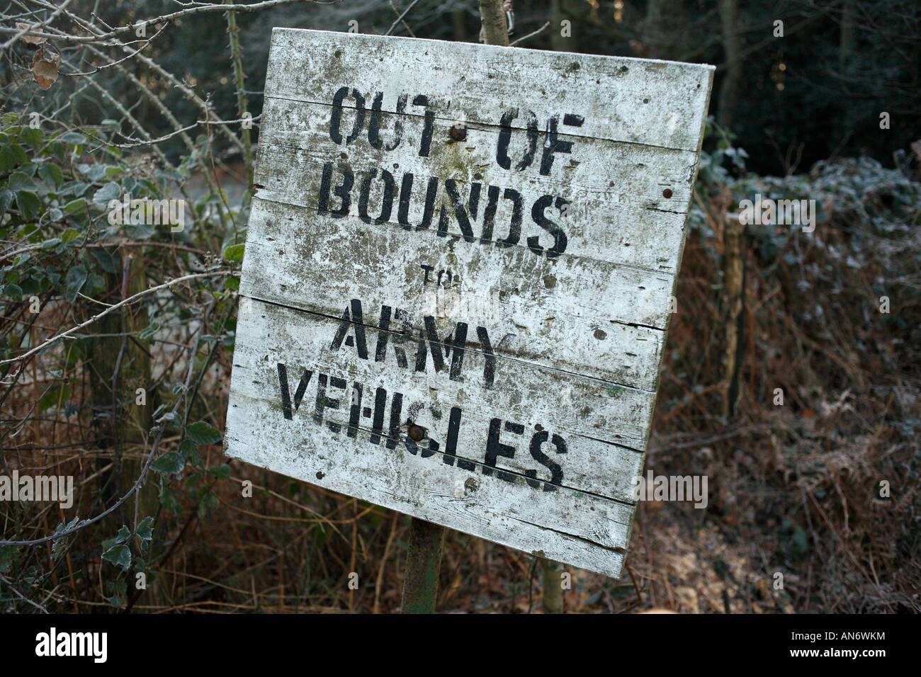 Out of bounds sign hi-res stock photography and images - Alamy