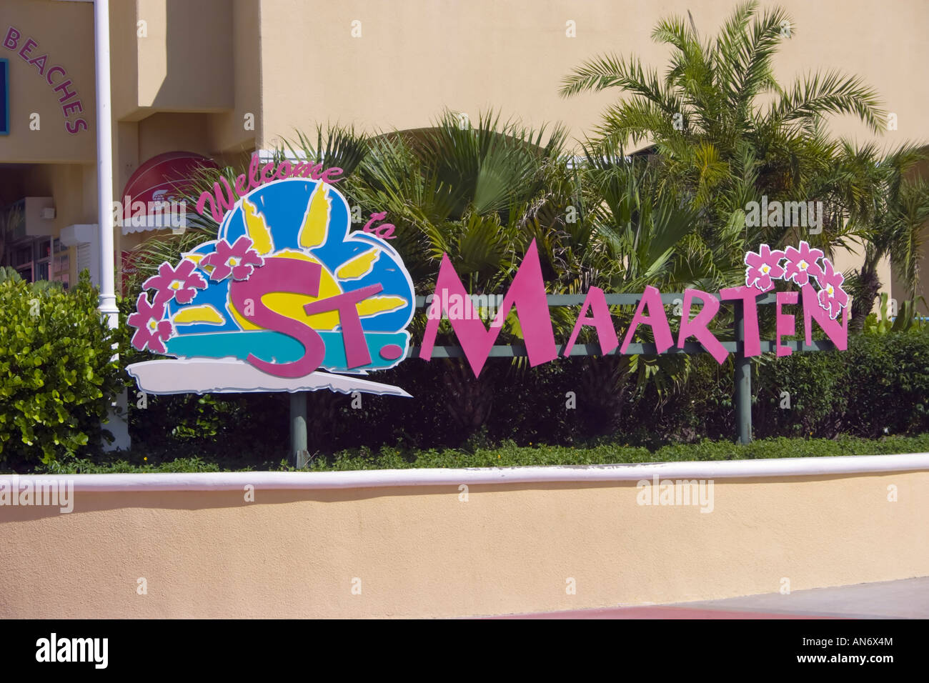 Welcome st maarten sign hi-res stock photography and images - Alamy