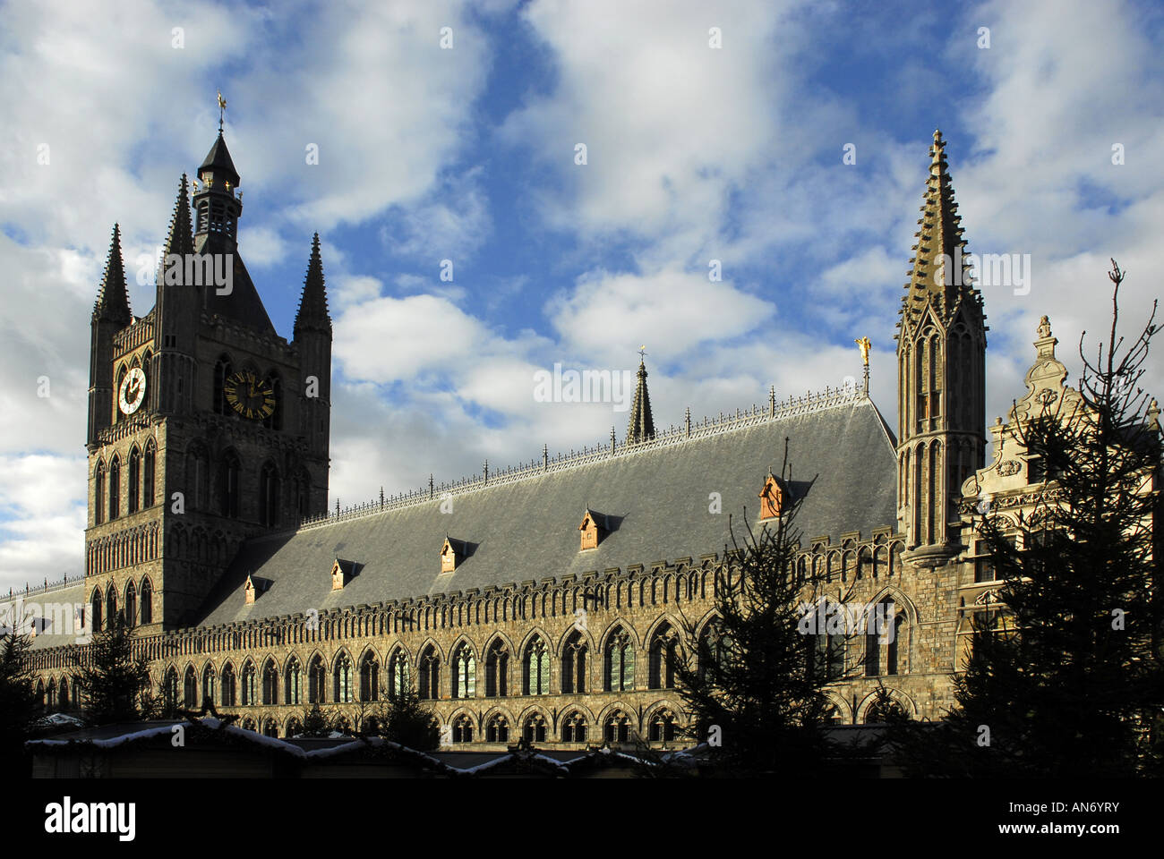 Cloth hall ypres hi-res stock photography and images - Alamy