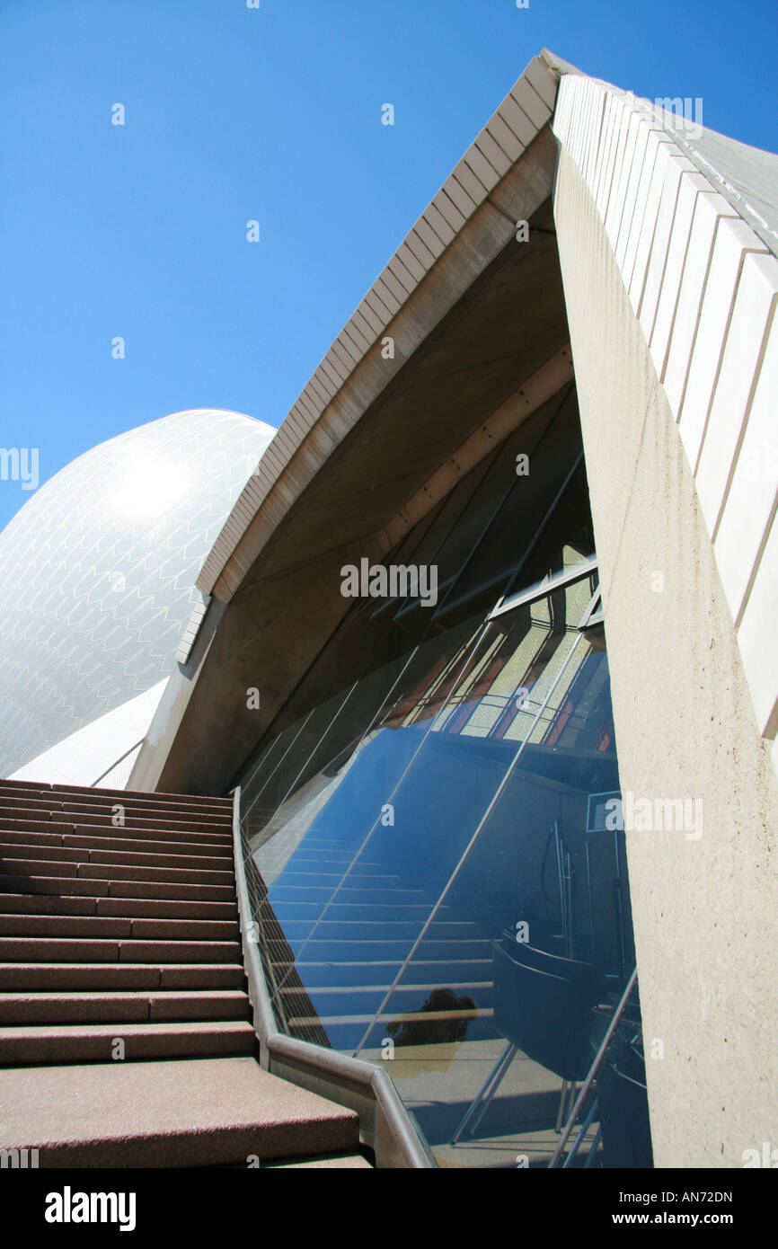 Sydney opera house steps hi-res stock photography and images - Alamy