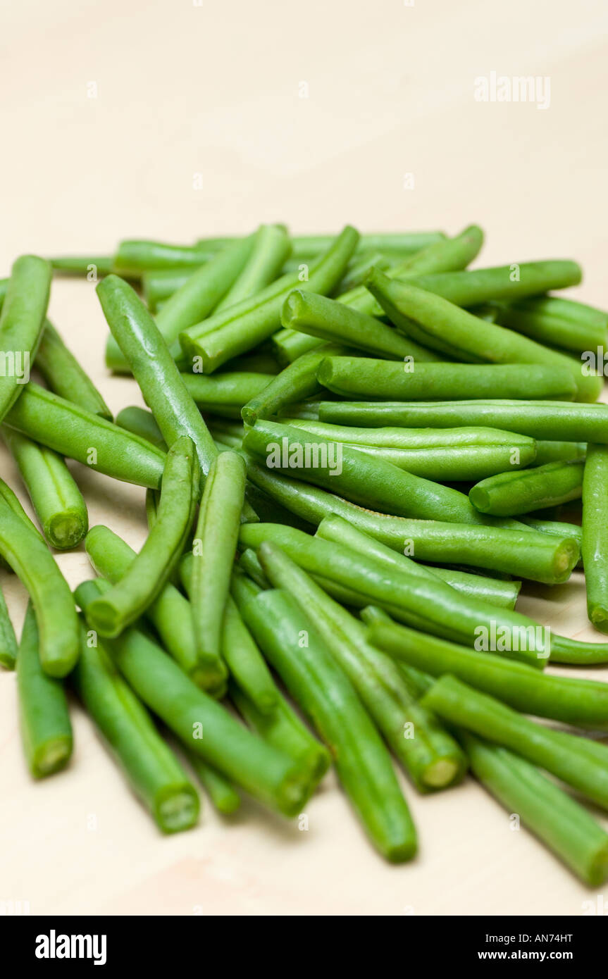 chopped Green beans Stock Photo - Alamy