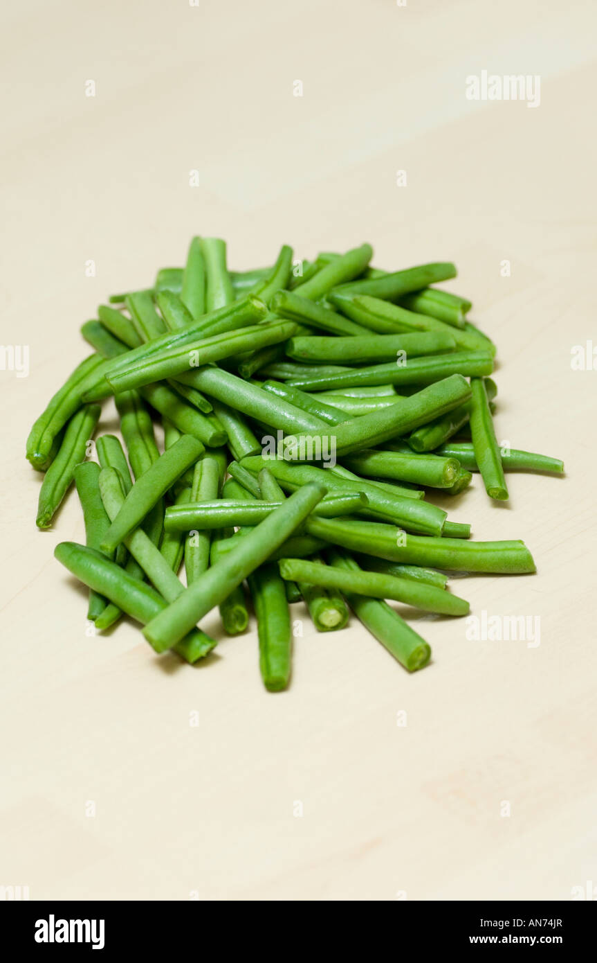 chopped Green beans Stock Photo - Alamy