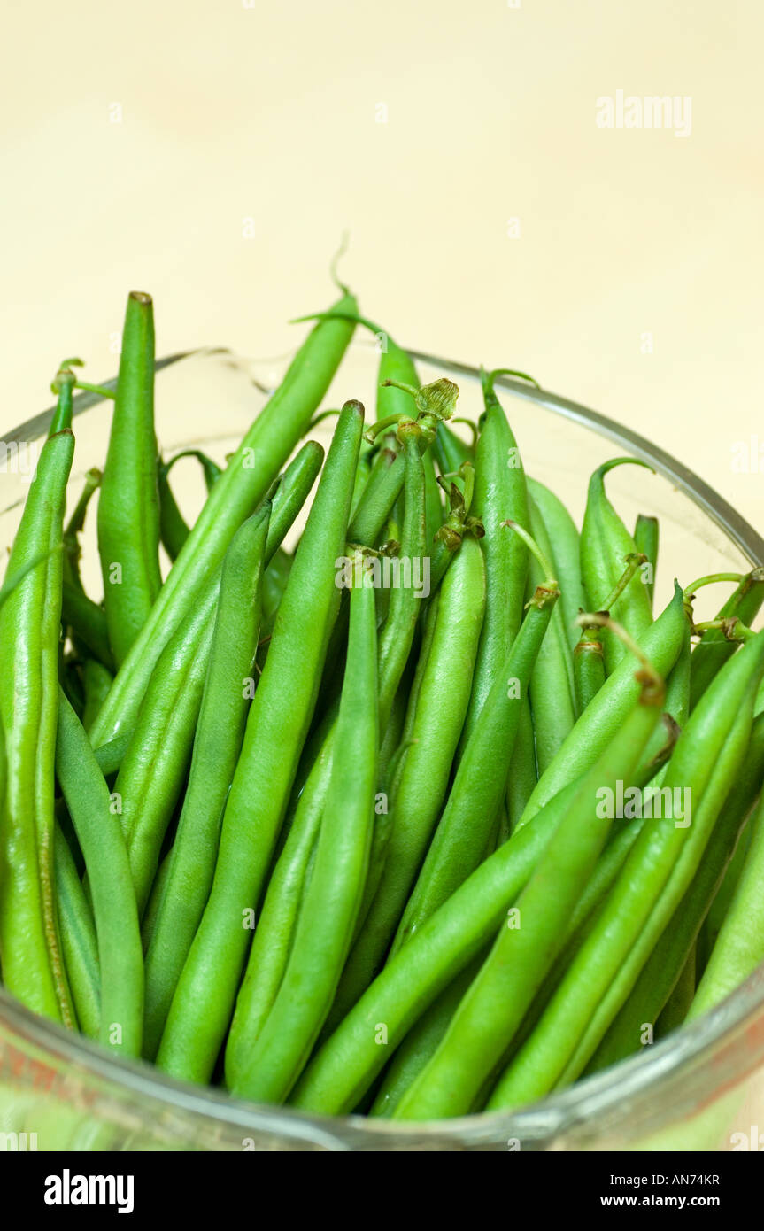 Green beans in a glass bowl Stock Photo - Alamy