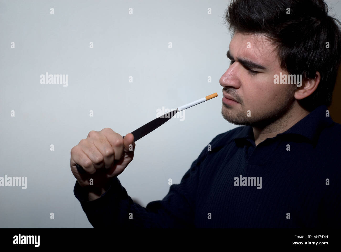 20 cigarette hi-res stock photography and images - Alamy