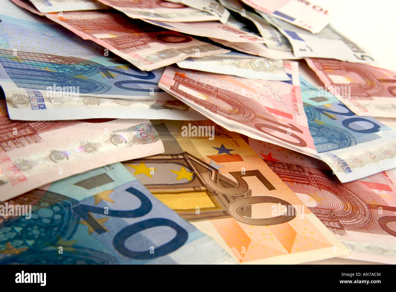 Money pile notes euro hi-res stock photography and images - Alamy