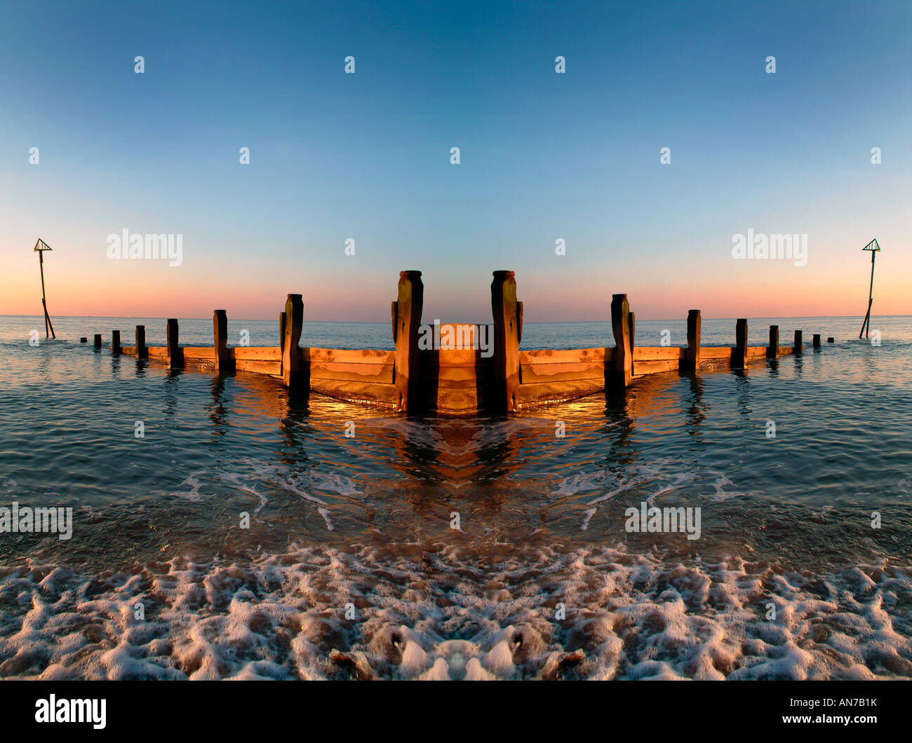 Symmetrical landscape hi-res stock photography and images - Alamy