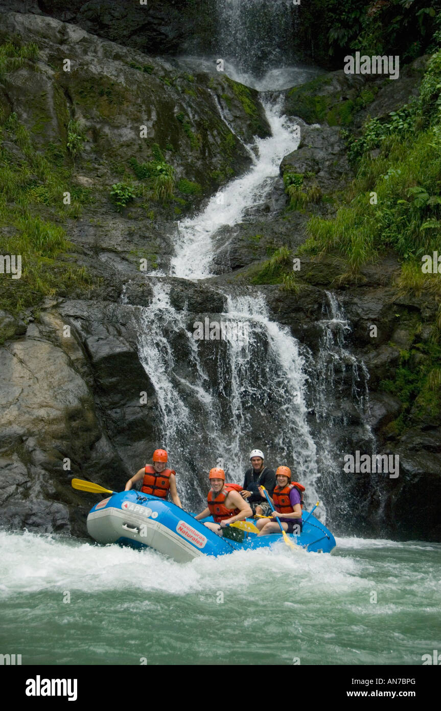 Rafting the Pacuare River, Costa Rica Stock Photo - Alamy