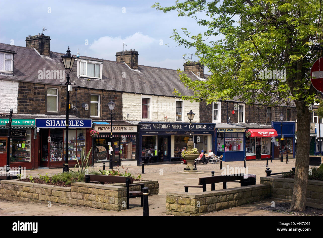 Barnoldswick hi-res stock photography and images - Alamy
