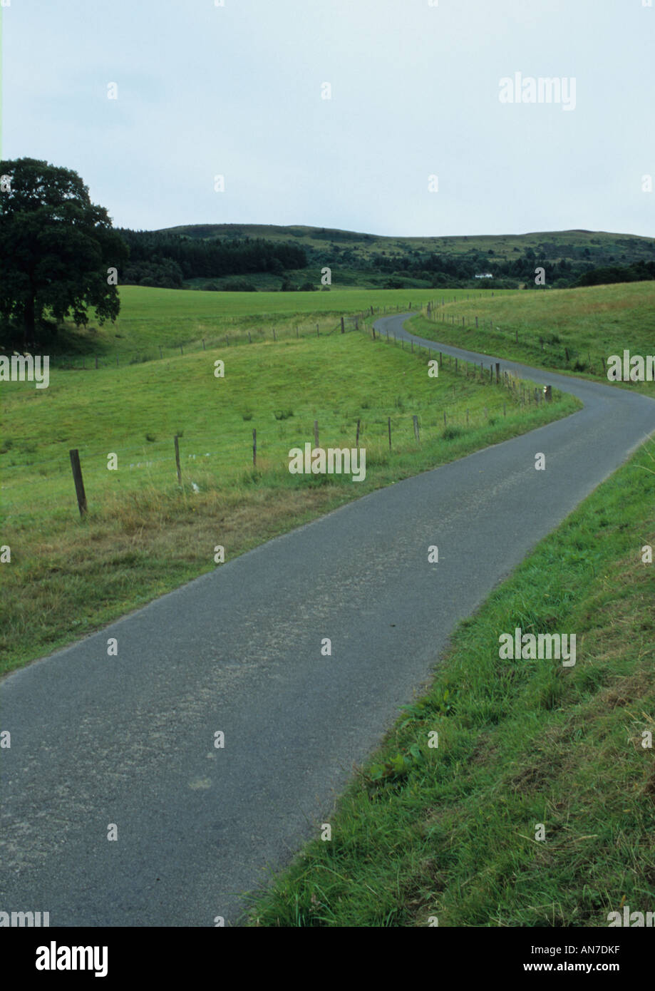 Scottish countryside road perthshire hi-res stock photography and ...