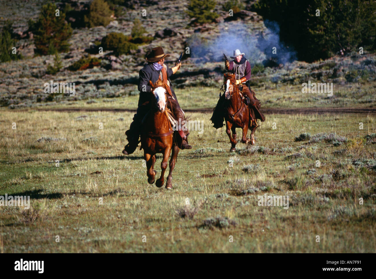 Shooting on horseback hi-res stock photography and images - Alamy