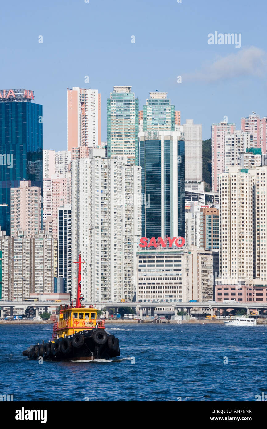 Tug boat Hong Kong Island China Stock Photo - Alamy