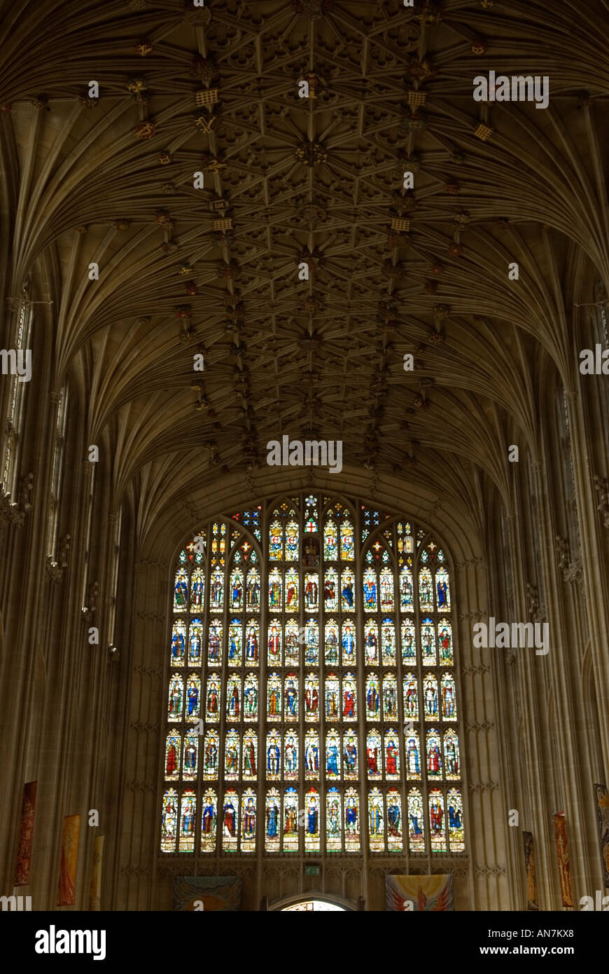 Windsor castle interior hi-res stock photography and images - Alamy