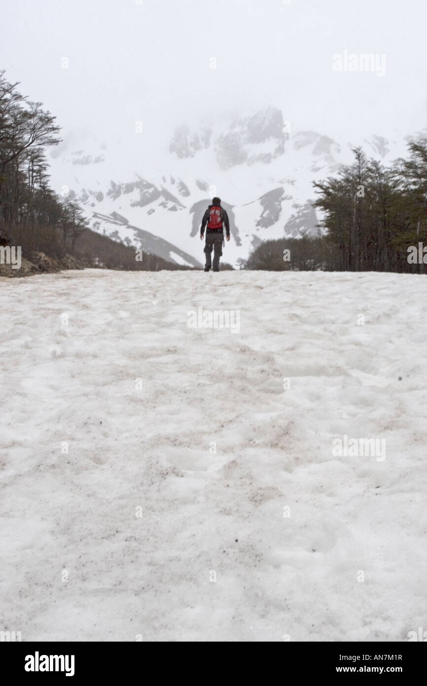 Distant figure hi-res stock photography and images - Alamy