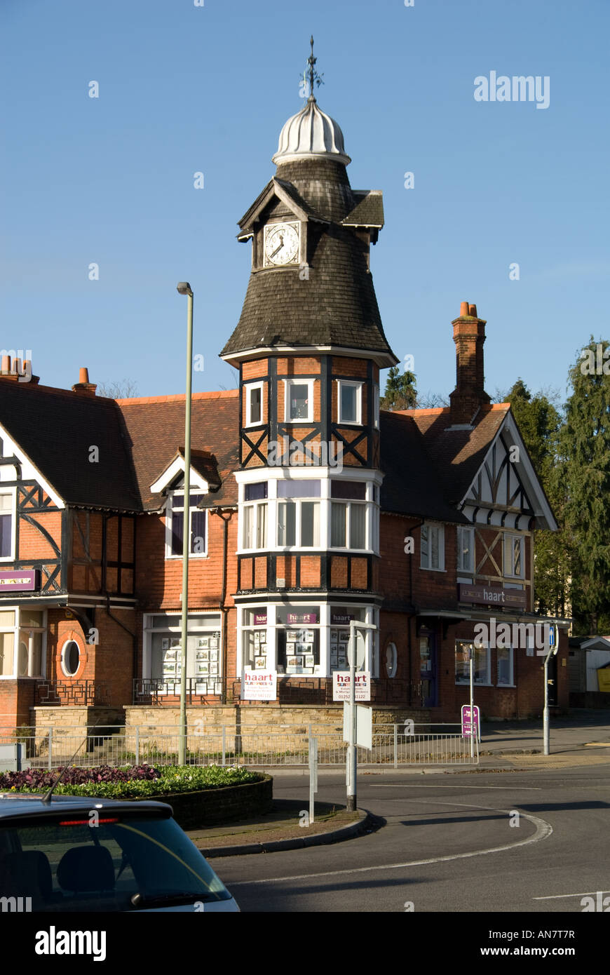 Clockhouse roundabout Farnborough Hampshire Stock Photo - Alamy