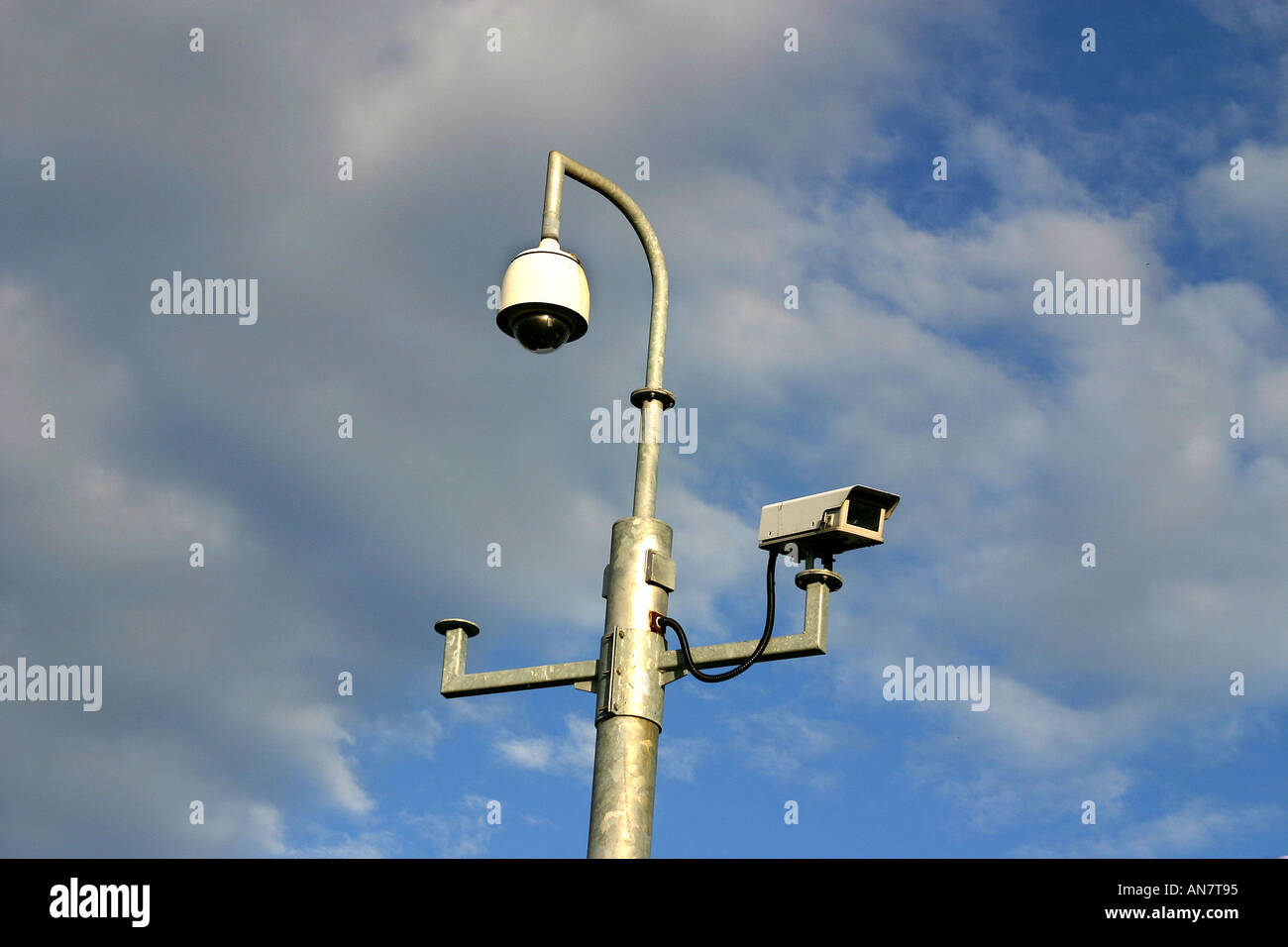 Infrared Security Lamp