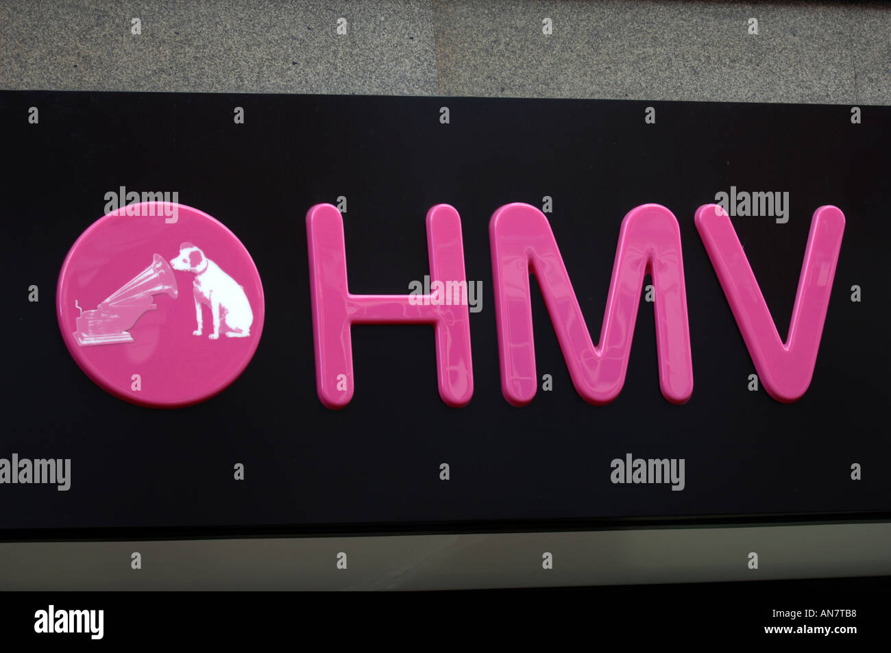 Hmv logo hi-res stock photography and images - Alamy
