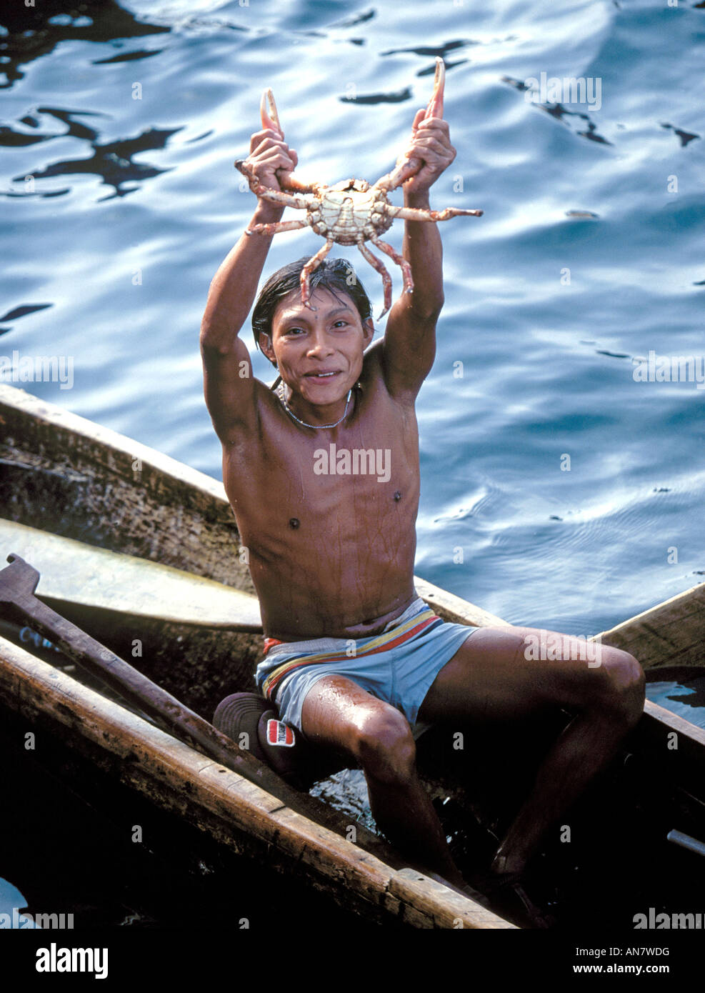 Kuna indian woman nose ring hi-res stock photography and images - Alamy