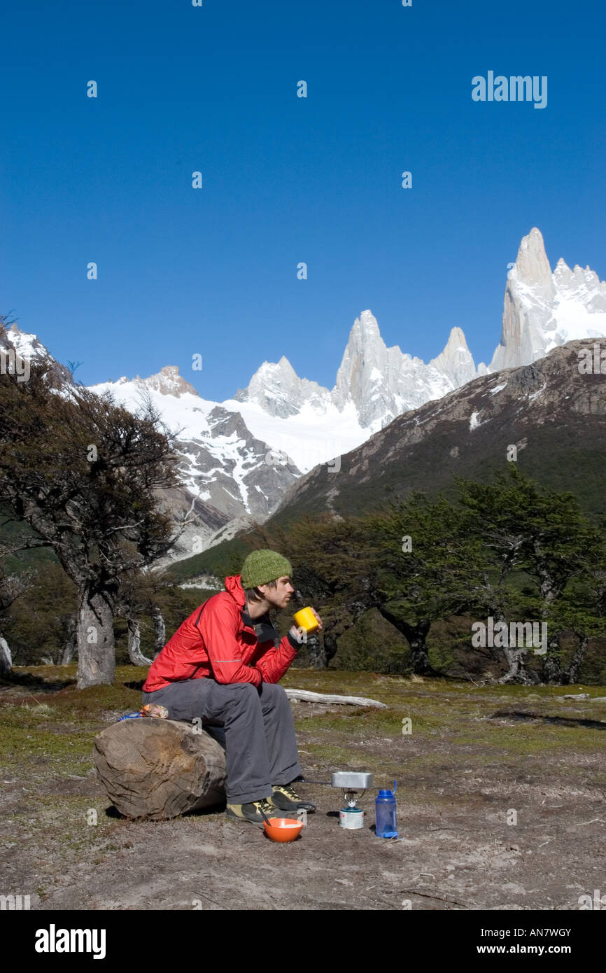 Fitzroy adventure camp patagonia hi-res stock photography and images ...